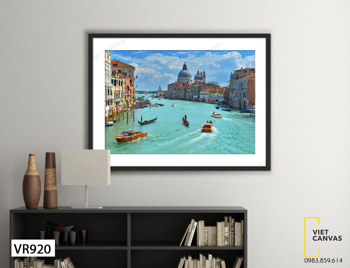 Tranh Dòng Sông Và Thành Phố - VR920 - Viet Canvas